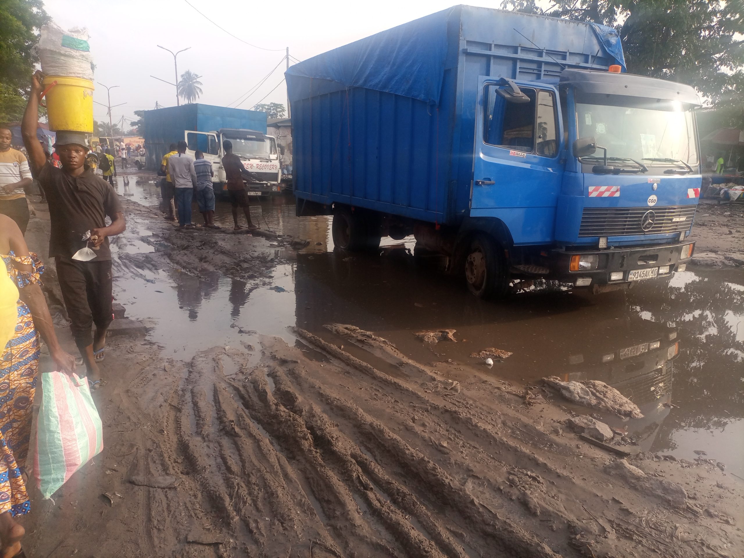 Kinshasa : difficile de déguster et vendre les “Maboke” de Kinkole ...